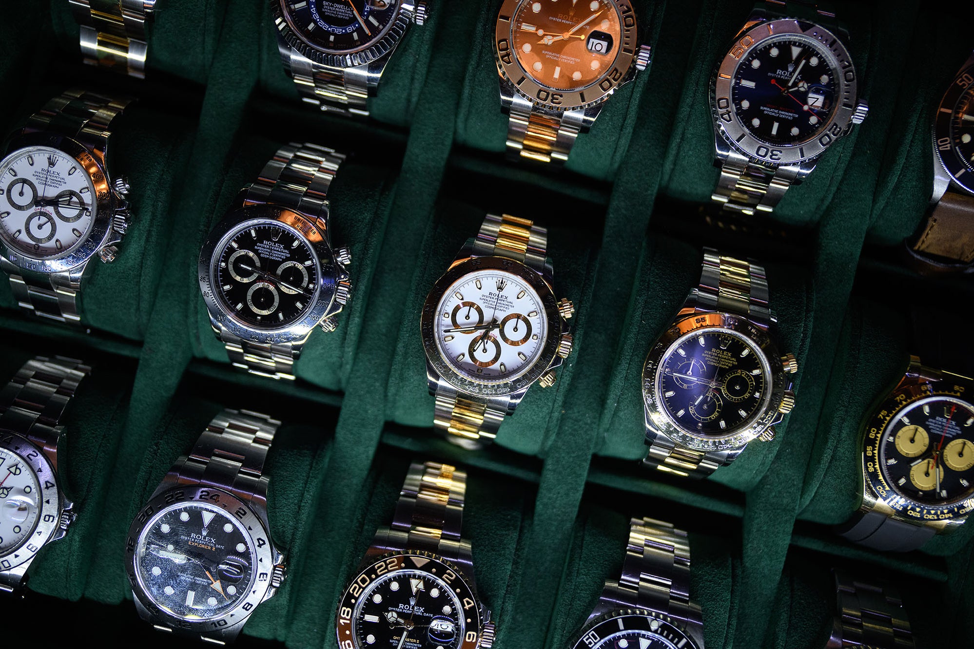 The Future of Luxury Watches: Trends for 2025 and Beyond – Styleout Watches
