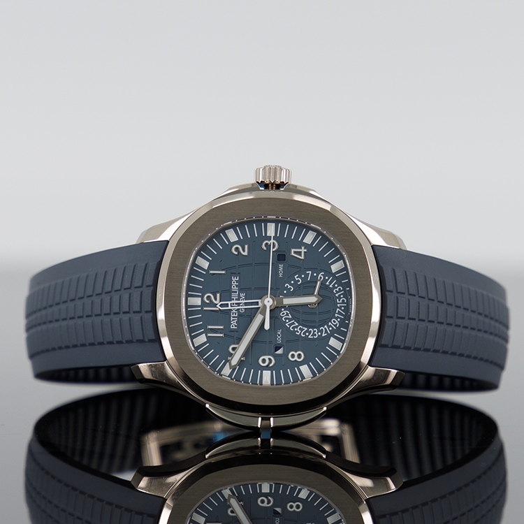 Patek Philippe 5164-G Aquanaut White Gold 40.8mm Blue Gray Dial ...